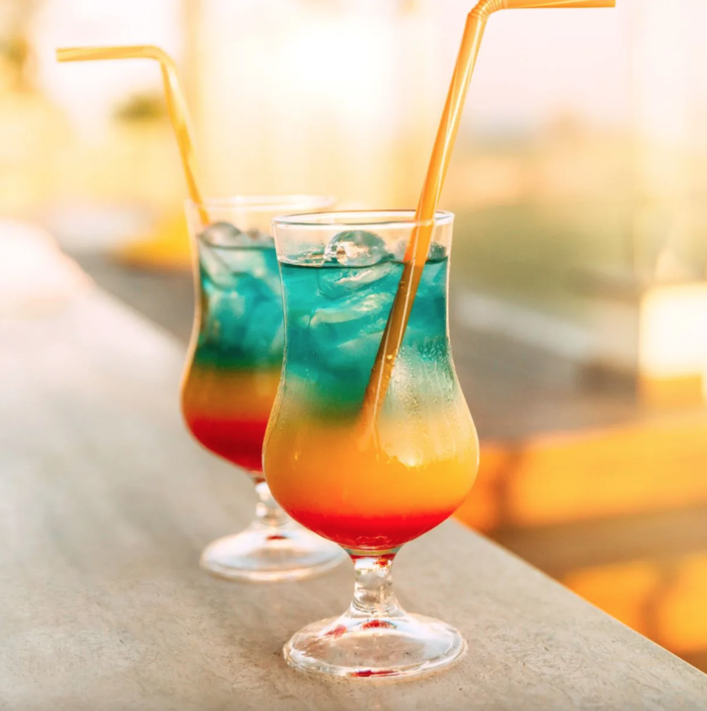 5 New Favorite Summer Drinks – Fruity, Colorful, Summertime Paradise