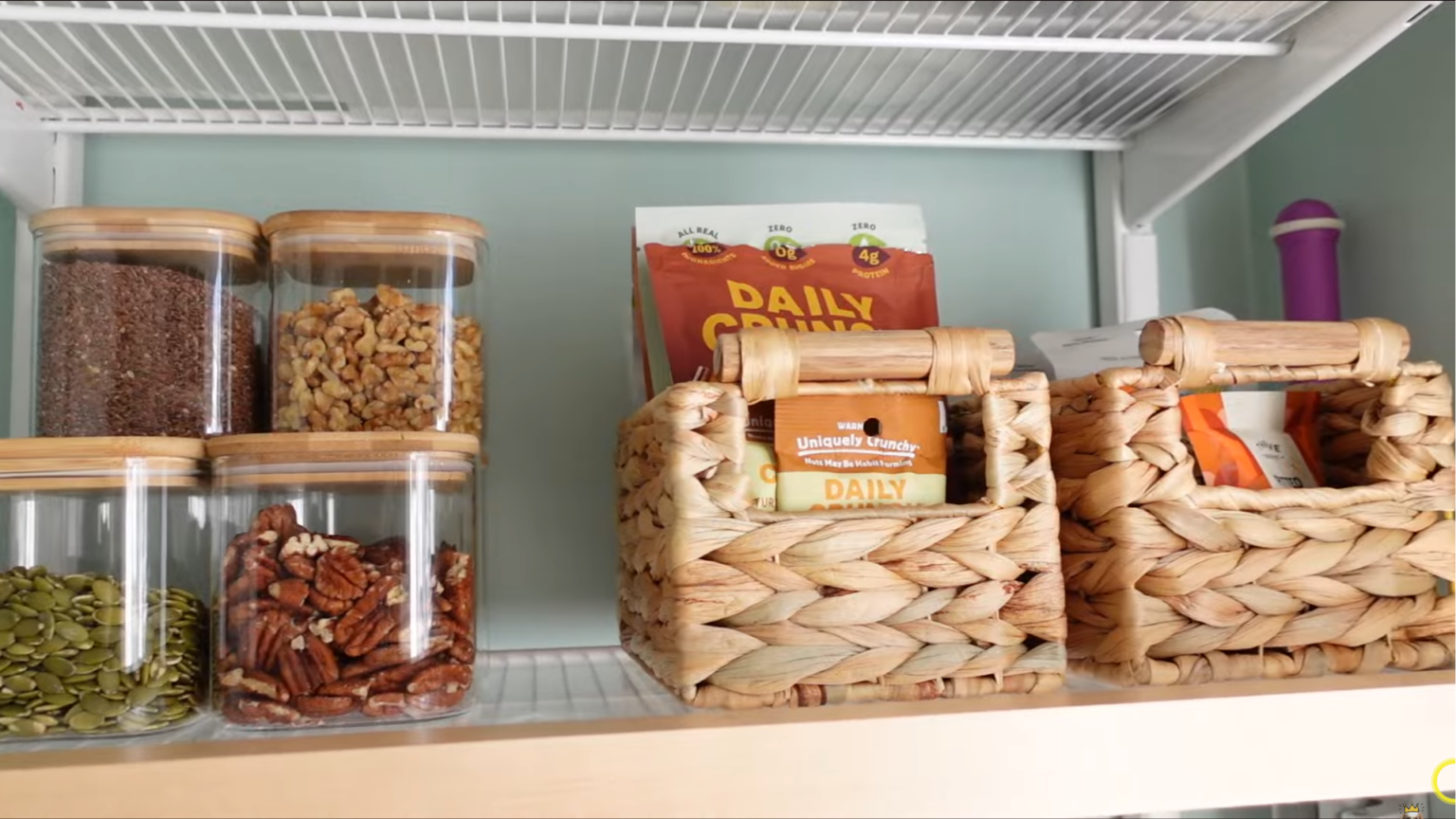 Midwest Winter Prepping: Essential Stocking Up Guide