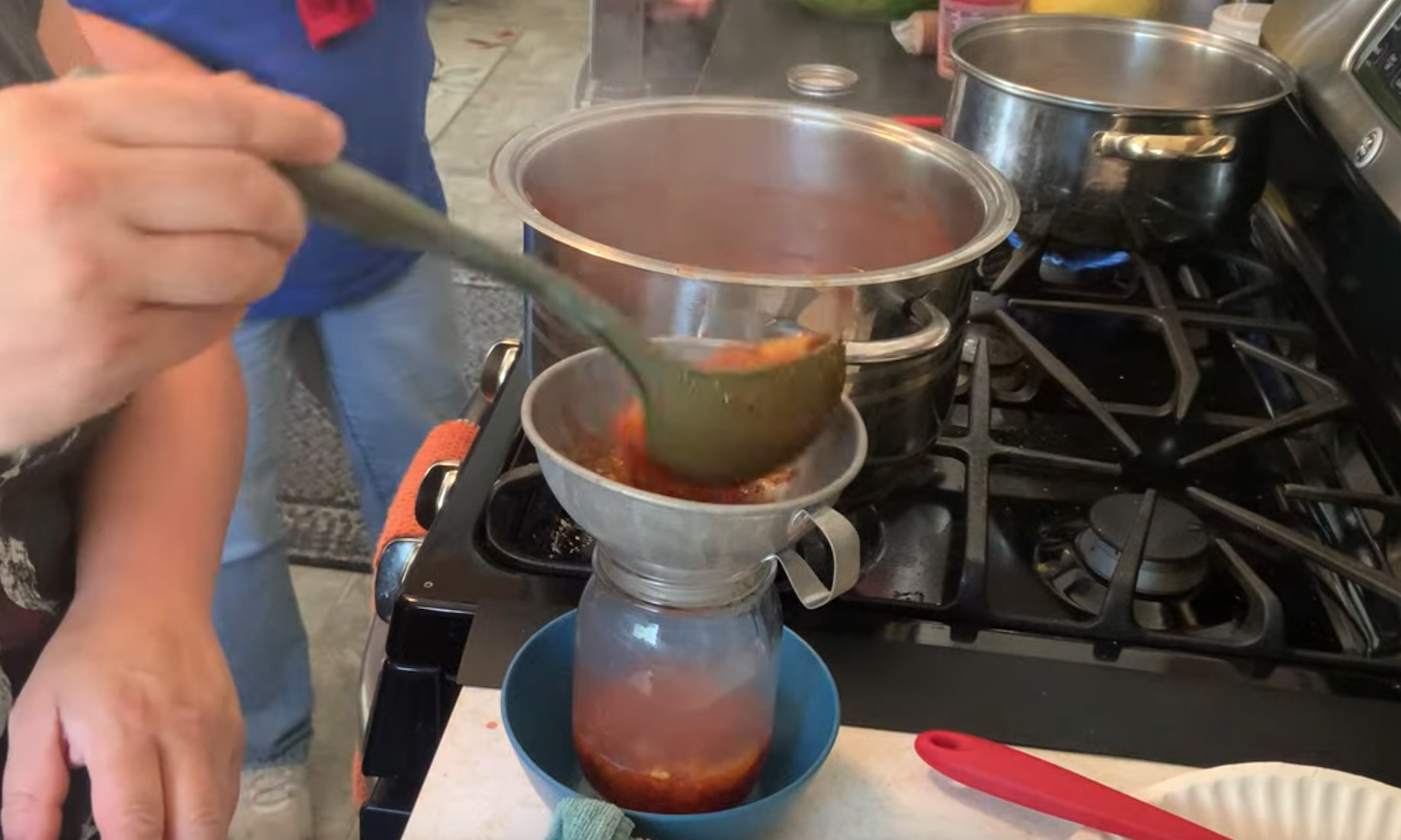 Canned Salsa Recipe – How To Can Salsa (No Pressure Canner, No Waterbath)
