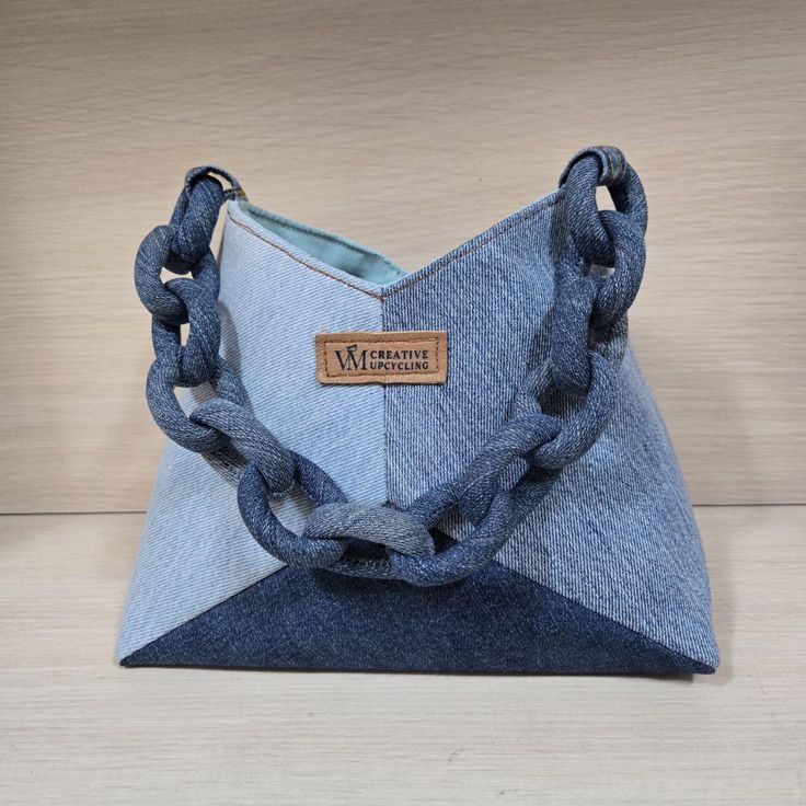 25+ Genius Ways to Reuse & Upcycle Old Denim Jeans – That are Actually ...